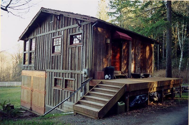 Locations Hub - Devin Field Cabin