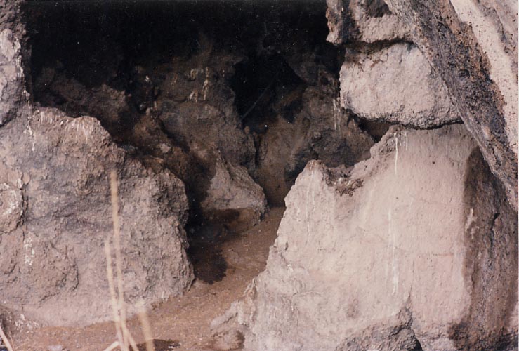 Locations Hub - Roaring Springs Cave