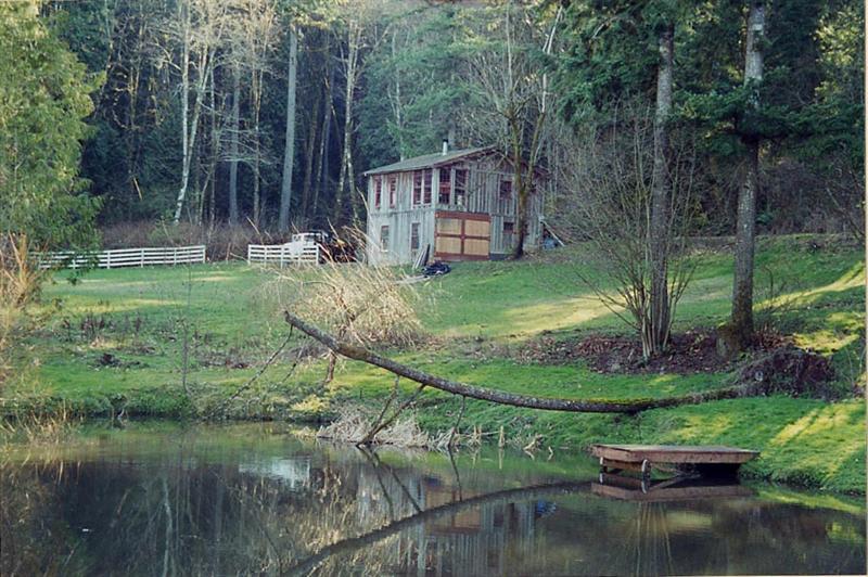 Locations Hub - Devin Field Cabin
