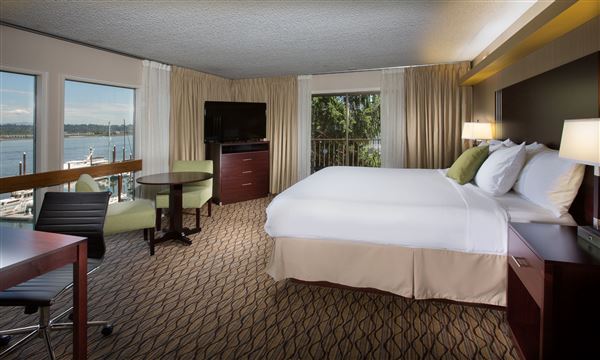 Locations Hub - Holiday Inn Portland Columbia Riverfront