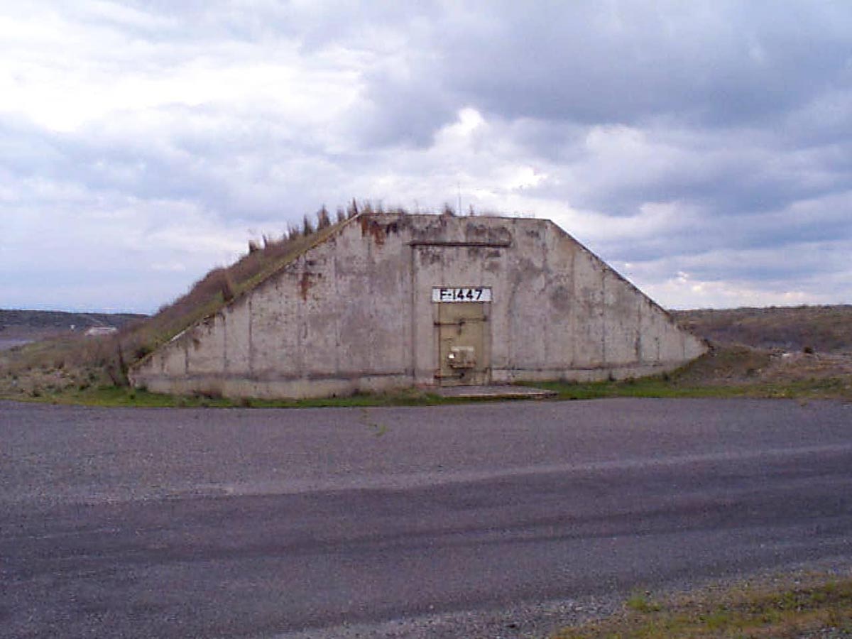 Locations Hub - Umatilla Weapons Depot
