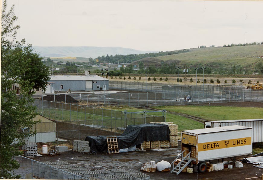 Locations Hub - Eastern Oregon Correctional Institution
