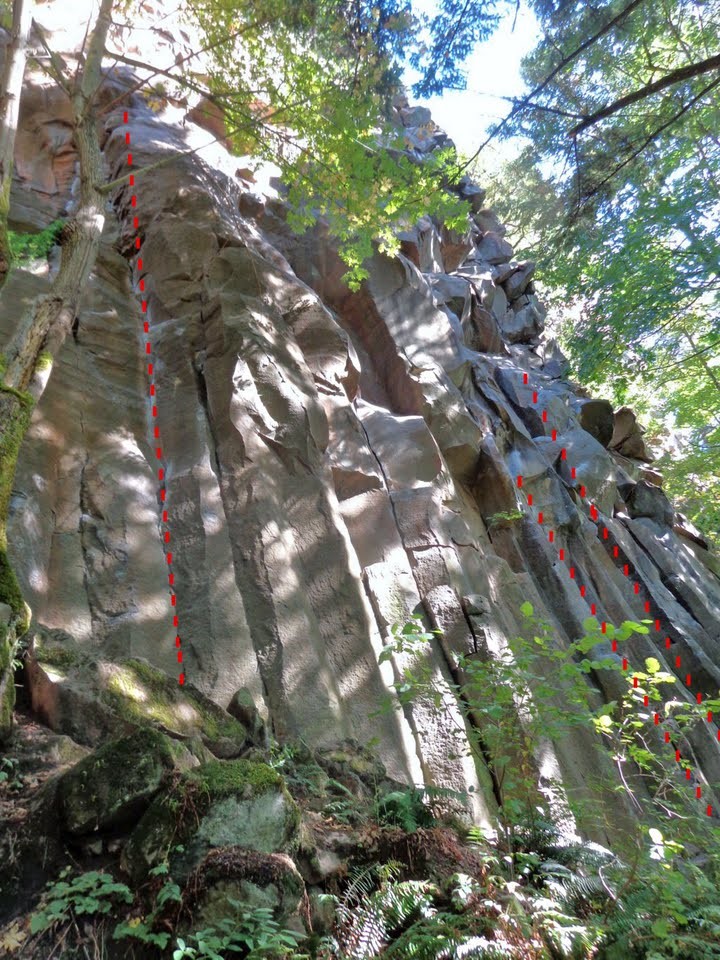Locations Hub - Broughton Bluff climbing/bouldering