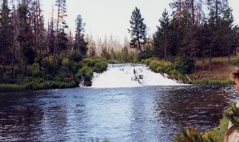 Locations Hub - Fall River Falls