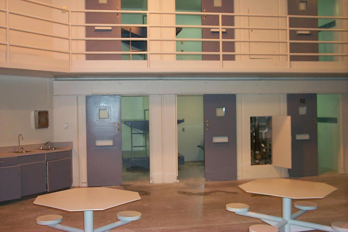 Locations Hub - Snake River Correctional Institute