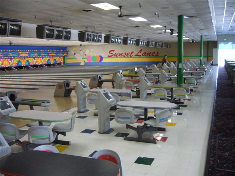 Locations Hub - Sunset Lanes