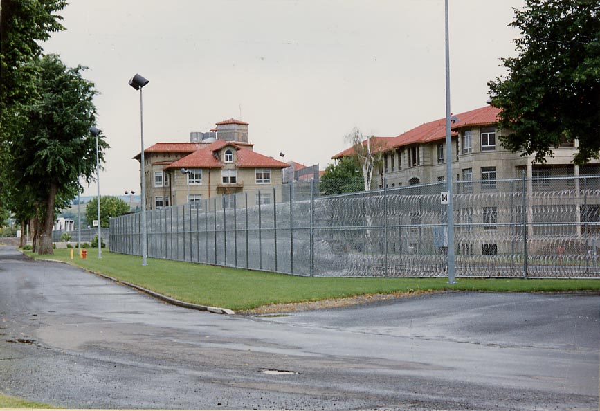 Locations Hub - Eastern Oregon Correctional Institution