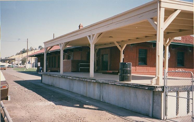 Locations Hub - Pendleton Railroad Depot/Umatilla County Historical ...